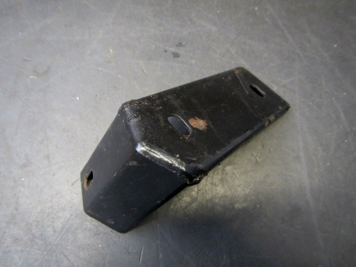 Lehnenhalter links Wartburg 353 - 1.3 Tourist Neu (C13200 ...