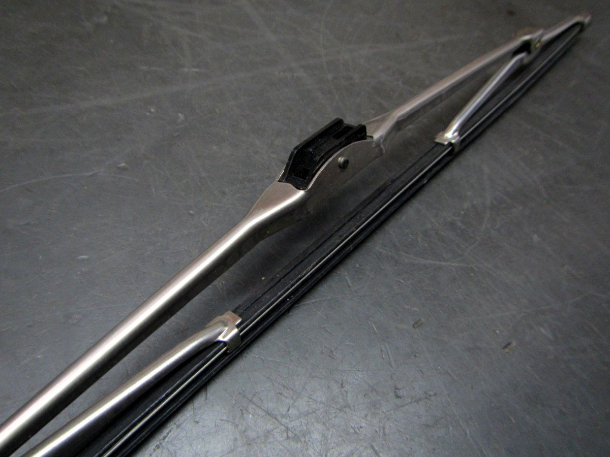 Wischerblatt schmal 8746.28-2 Scheibenwischer 400 mm Chrom Wartburg 353 ...