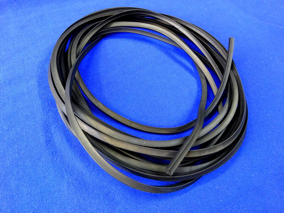 Füllkeder Gummiprofil 6x7 mm IFA DDR (24291) | ***sixpoints*** der ...