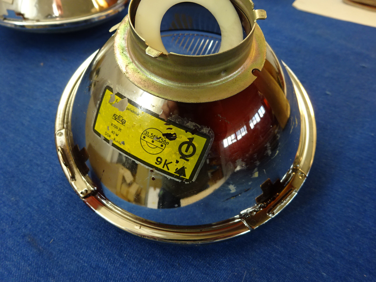 Scheinwerfereinsatz Reflektor Lada 2103 FER DDR (15841-1 ...