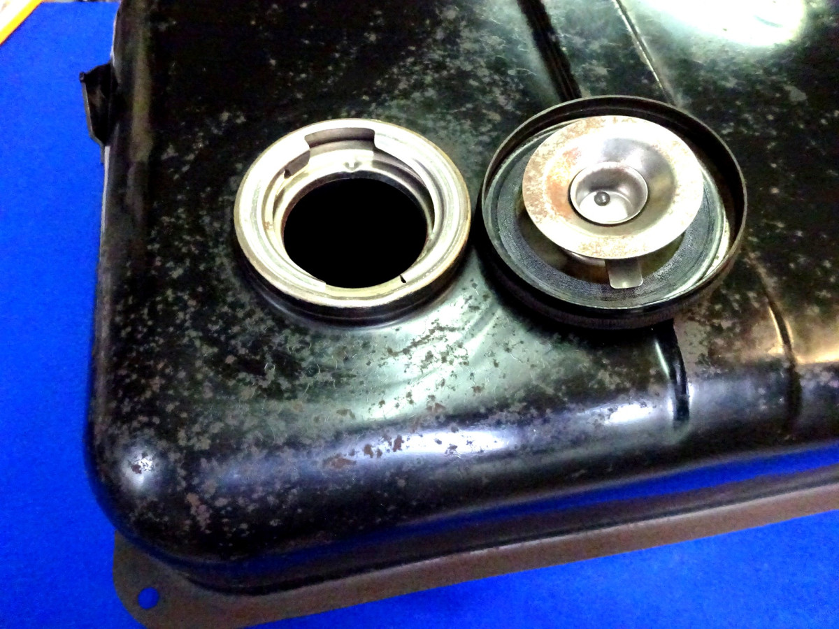 Tank Trabant 23 Liter Kraftstofftank 1974 (26667) | ***sixpoints*** der ...