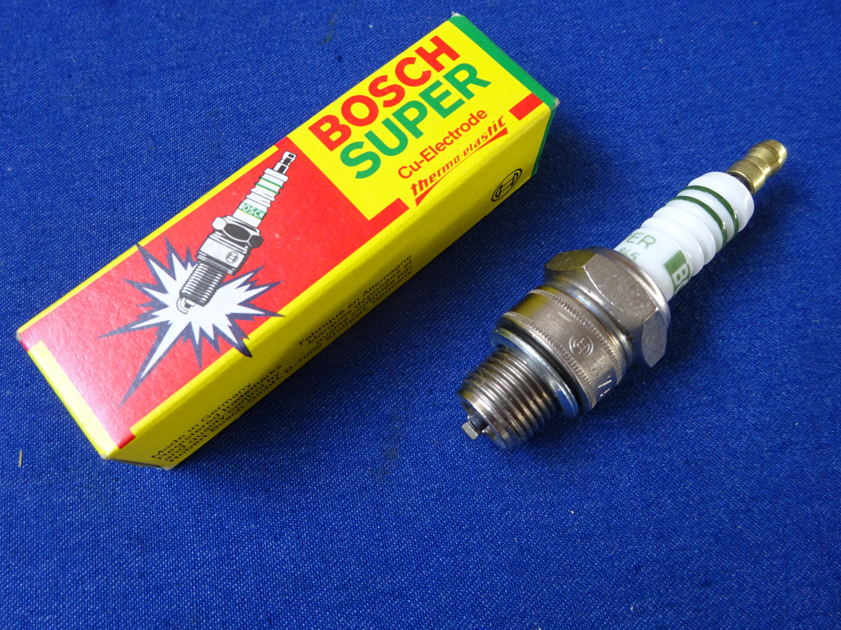 Bosch W7AC Zündkerze Wartburg Trabant B1000 (26815) | ***sixpoints ...