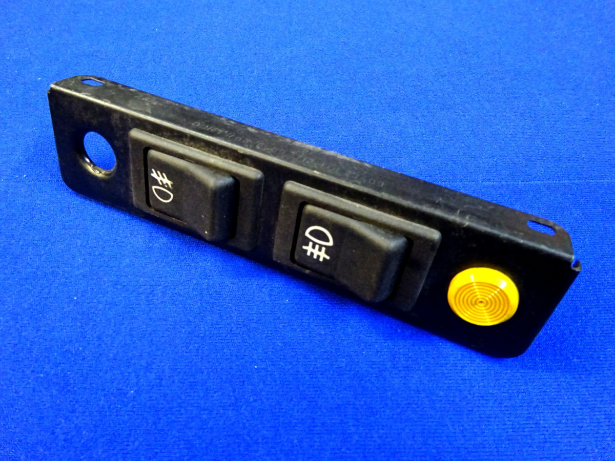 Schalterleiste Zusatzschalter IFA DDR Wartburg Trabant (25077 ...