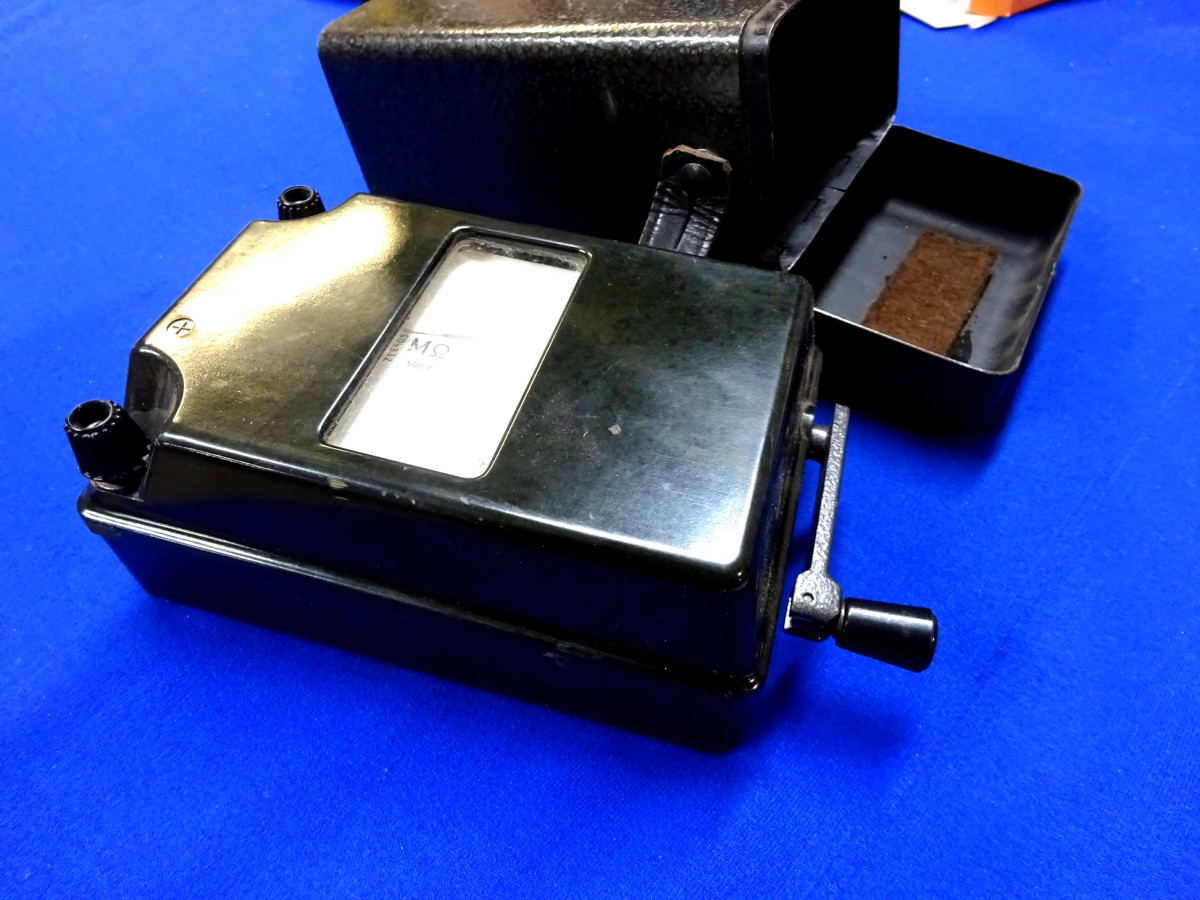 EAW Kurbelinduktor 1966 Isolationsmessgerät (27540) | ***sixpoints*** der Oldtimer-Service ...