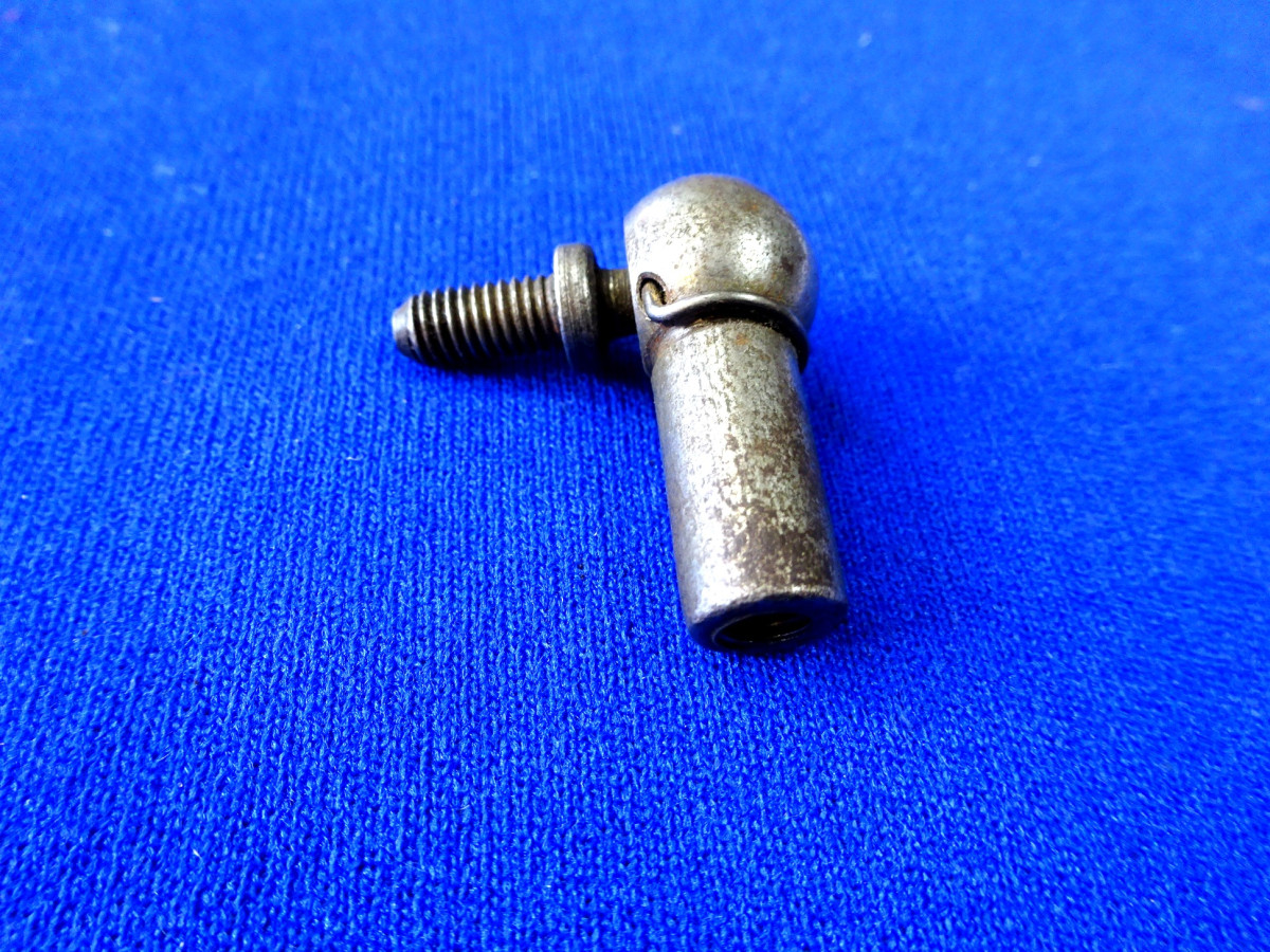 Kugelpfanne AS8 mit Kugelbolzen 8 mm Winkelgelenk IFA DDR (25623 ...