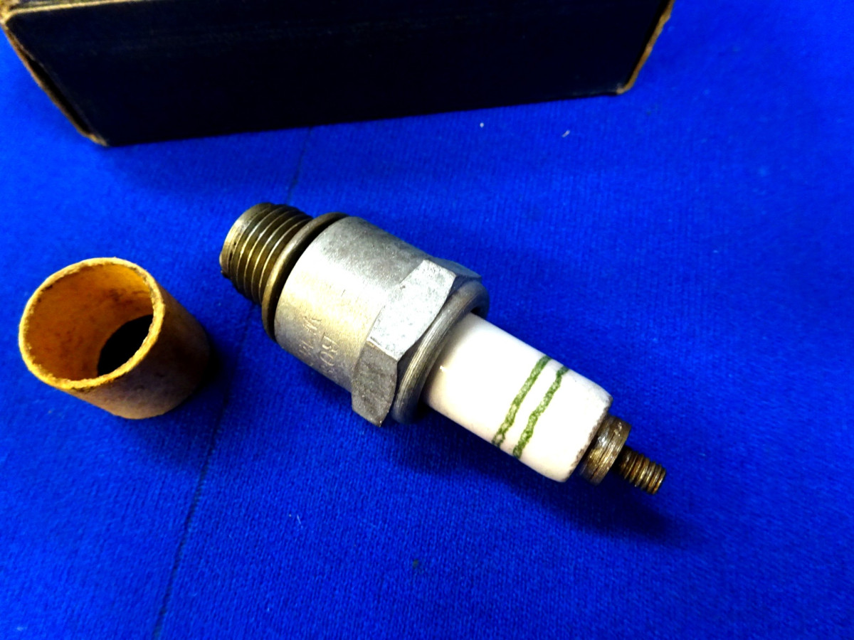 Bosch Zündkerze W145 T1 (25930) | ***sixpoints*** der Oldtimer-Service ...