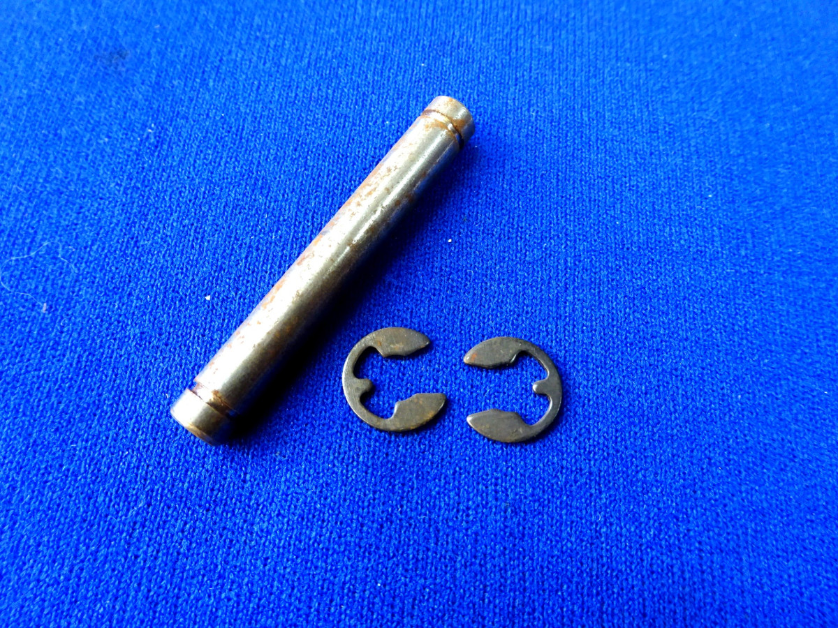 Scharnierbolzen 6 x 44 mm IFA DDR (26097) | ***sixpoints*** der ...