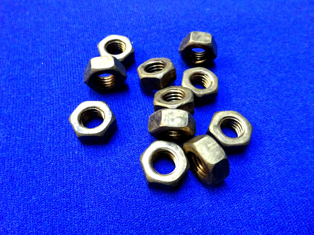 Messing Mutter ESKA M8 x 1,25 mm SW 13 IFA DDR (26282) | ***sixpoints ...