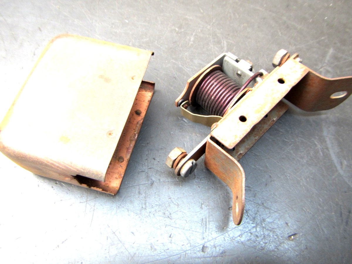 Regler Lichtmaschine Plitz 12 Volt (C22041) | ***sixpoints*** der ...